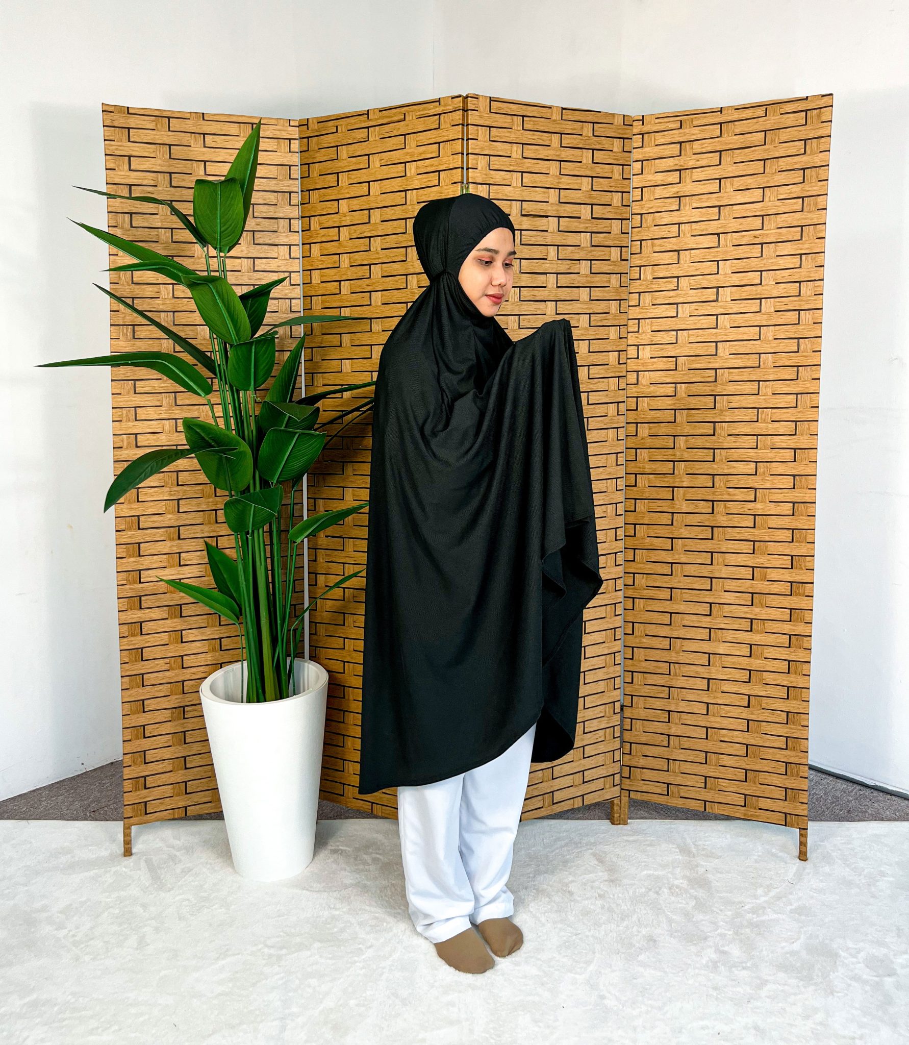 Telekung Mini Berpoket Zulhijjah (Hitam) - MYHAJJ